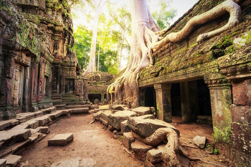 Angkor Wat Temple | HIstory and Why You Shoud Visit | - 7 Days Abroad