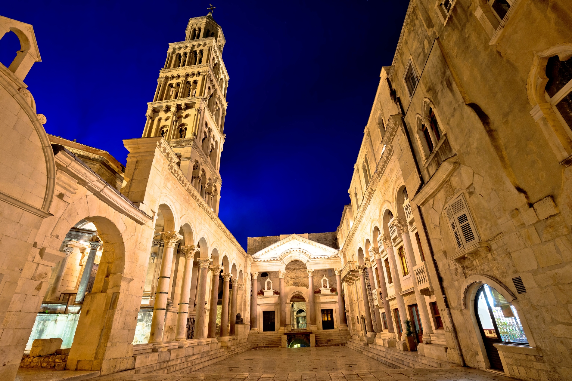 Touring Croatia A Rough Guide | Best Time to Visit | - 7 Days Abroad