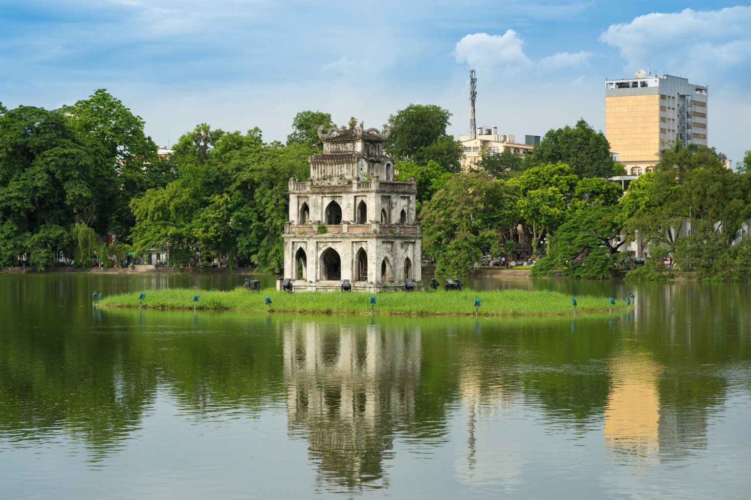 What is Hanoi Famous For | Top Things To Do - 7 Days Abroad